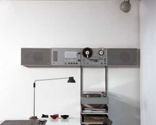 Explorando a casa de Dieter Rams em fotografias via @pristinaorg