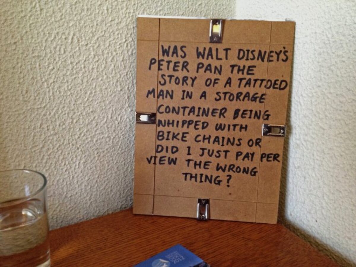 Hotel Graffiti de David Bussell // Pristina.org