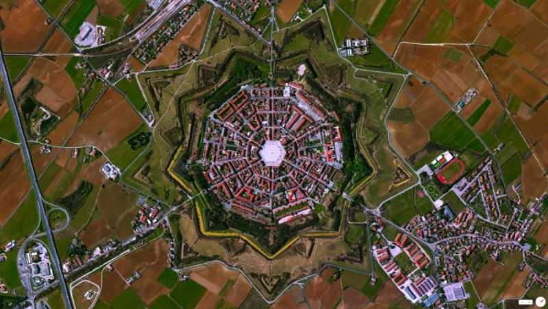 Daily Overview via @pristinaorg