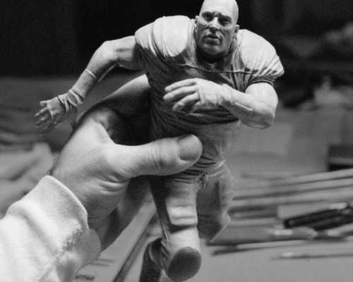 As ultra realistas esculturas de Adam Beane via @pristinaorg