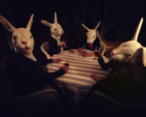 Cal Redback e suas edições criativas no Photoshop via @pristinaorg