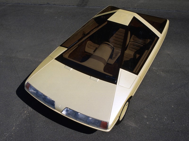 Citroën Karin do Trevor Fiore via @pristinaorg