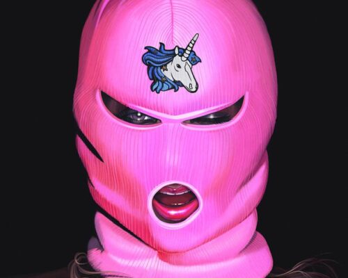 Akiko Stehrenberger e seus cartazes de cinema via @pristinaorg